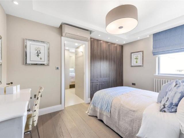 apartment for rent in Property, NW8 6NL