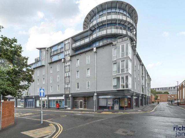 apartment for rent in Property, SN1 1HE