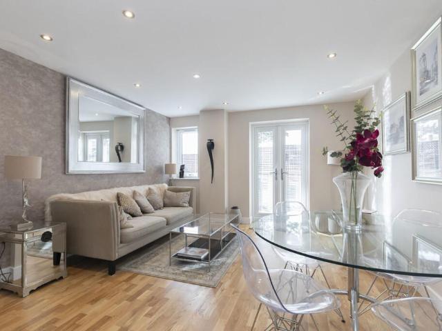 apartment for rent in Property, SN1 3UZ