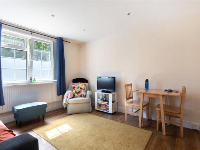 apartment for rent in Property, SE1 6HW