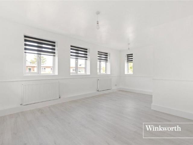 apartment for rent in Property, SW4 6QX