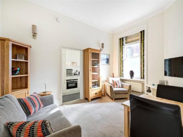 apartment for rent in Property, SW5 9UH