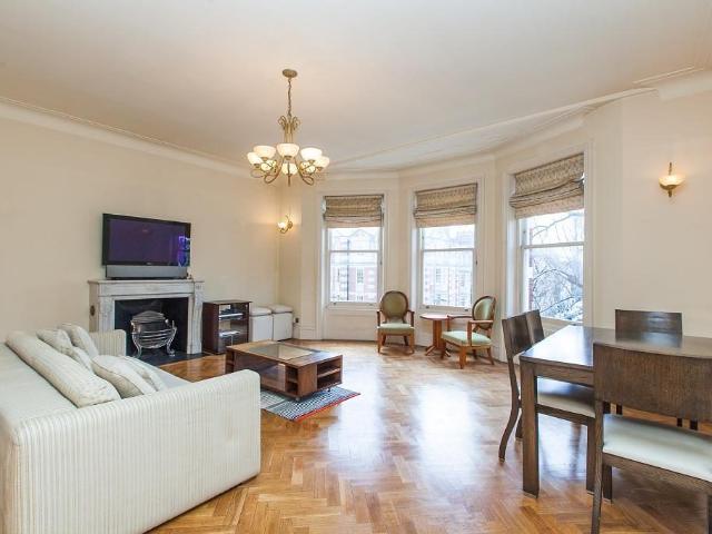 apartment for rent in Property, SW5 9HL