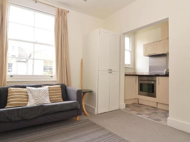 apartment for rent in Property, SW6 1QD