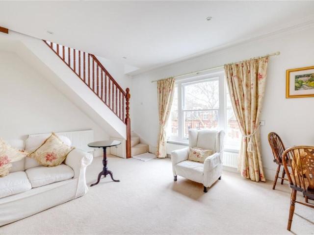 apartment for rent in Property, SW6 4SR