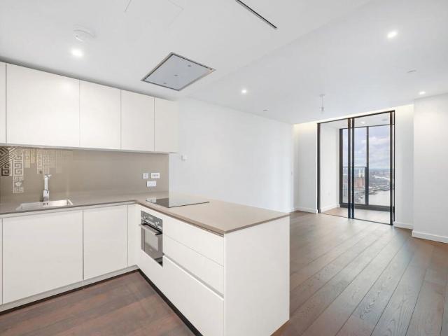 apartment for rent in Property, SW8 1SF