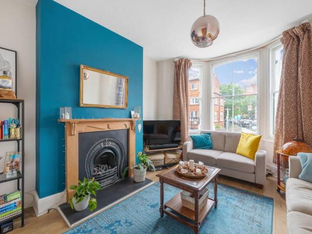 apartment for rent in Property, SW8 4LT
