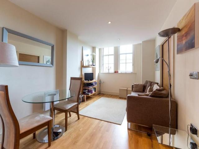 apartment for rent in Property, SW1P 3DS