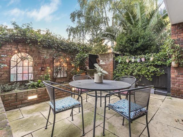 apartment for rent in Property, SW1V 2QT