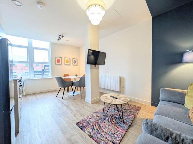 apartment for rent in Property, PR8 1RE