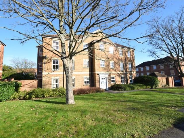 apartment for rent in Property, RG12 9GF