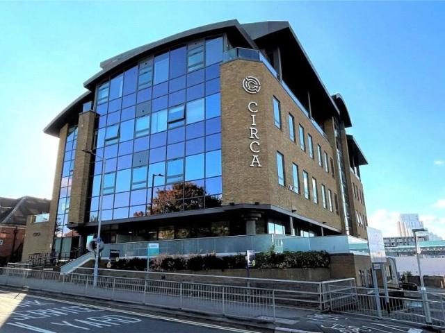 apartment for rent in Property, RG12 1GQ