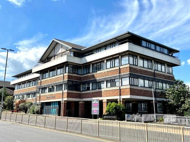 apartment for rent in Property, RG12 2XD
