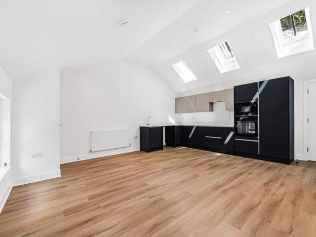 apartment for rent in Property, RH2 0AA