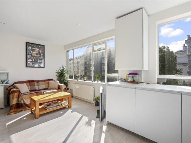 apartment for rent in Property, W11 2LF
