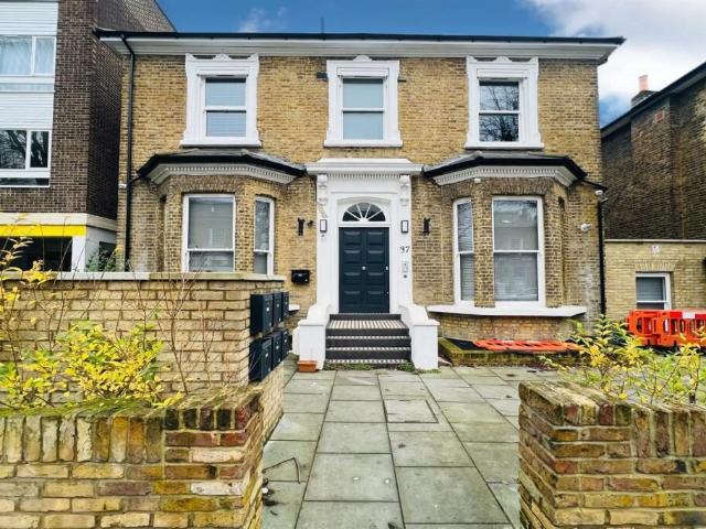 apartment for rent in Property, W5 2HE
