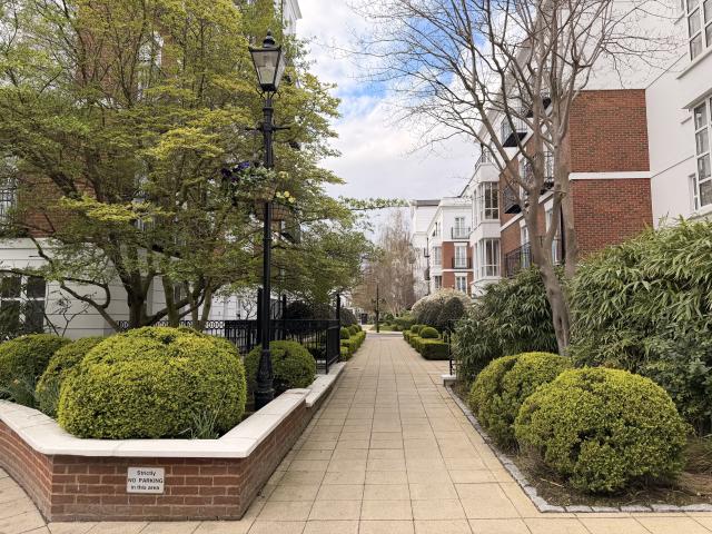apartment for rent in Property, W8 5UH