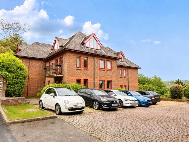 apartment for rent in Quarry Road, SO23 0HR