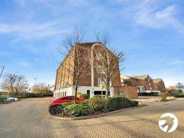 apartment for rent in Quayside, ME4 4AZ