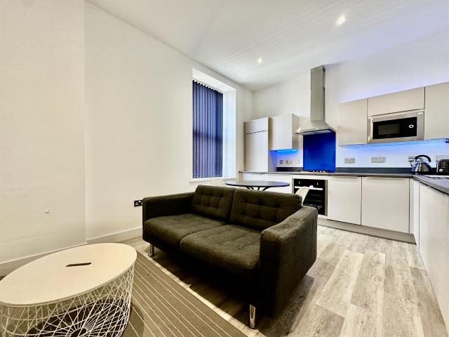 apartment for rent in Queen Anne Terrace, Plymouth