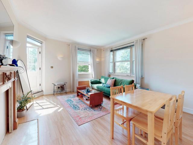 apartment for rent in Queens Grove, St John’s Wood, NW8