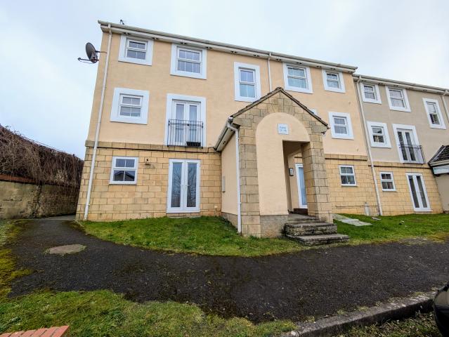 apartment for rent in Queens Square, Chippenham, Chippenham