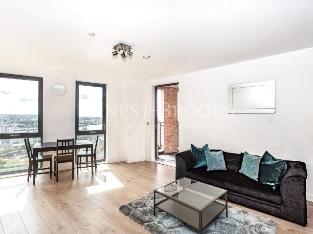 apartment for rent in Roosevelt Tower, 18 Williamsburg Plaza, E14 9NW
