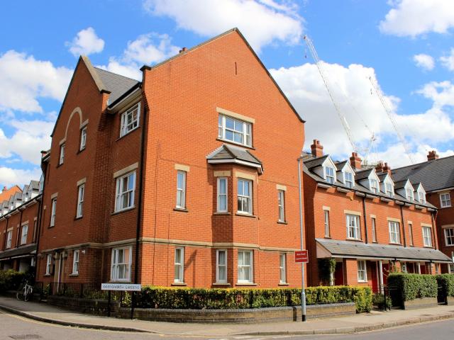 apartment for rent in Ravensworth Gardens, Cambridge, Cambridgeshire