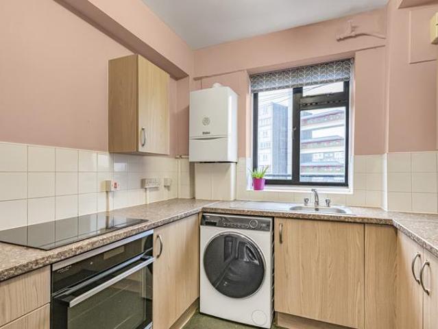 apartment for rent in Rawson Street, SW11