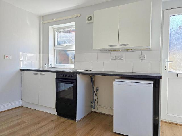 apartment for rent in Railway Terrace, CV21 3HW