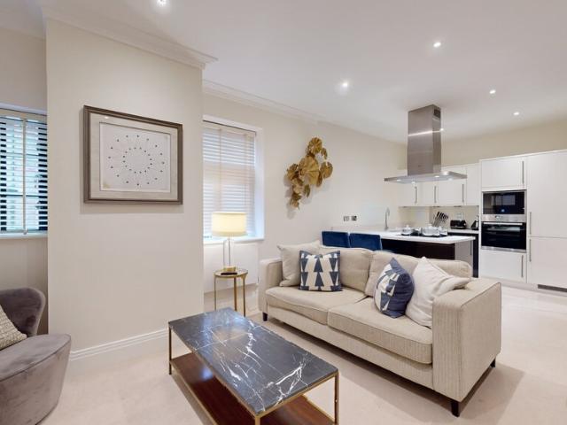 1 bedroom flat to rent on Rainville Road, London
