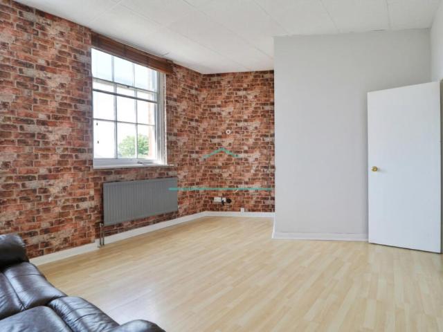apartment for rent in Rectory Road, NN10 0AD