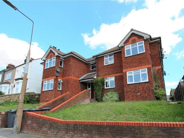 apartment for rent in Rectory Road, RM17 6AA
