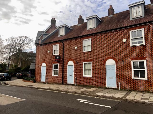 apartment for rent in Reedley Mews Priestlands Place, Lymington, Hampshire, SO41