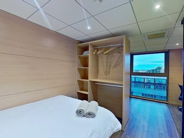 Studio to rent on Regent Street, Leeds