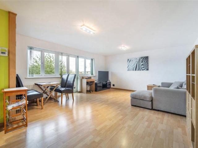 apartment for rent in Rembrandt Close, E14 3XA
