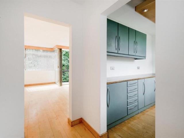 apartment for rent in River Close, E11 2LB