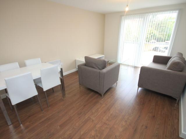 apartment for rent in Riverside Derwent Street M5