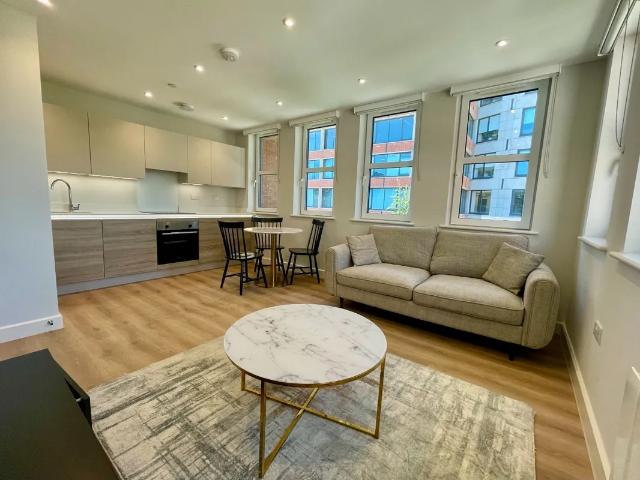 apartment for rent in Richmond House, 23 31 Richmond Hill, Bournemouth, Dorset, BH2