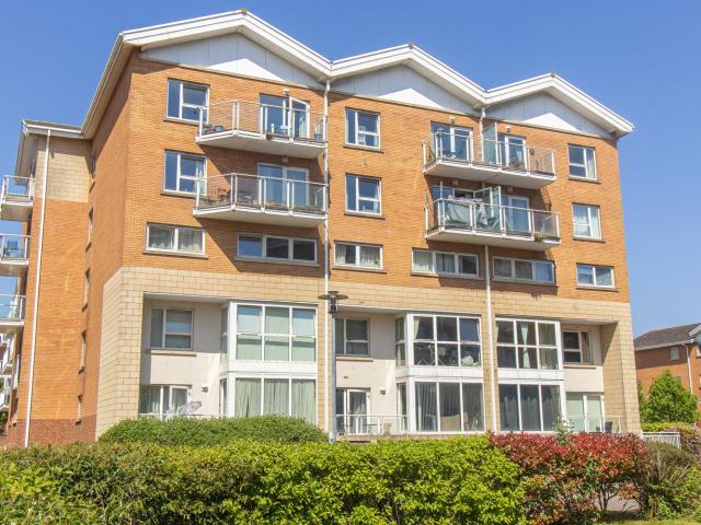 apartment for rent in Rio House, Century Wharf