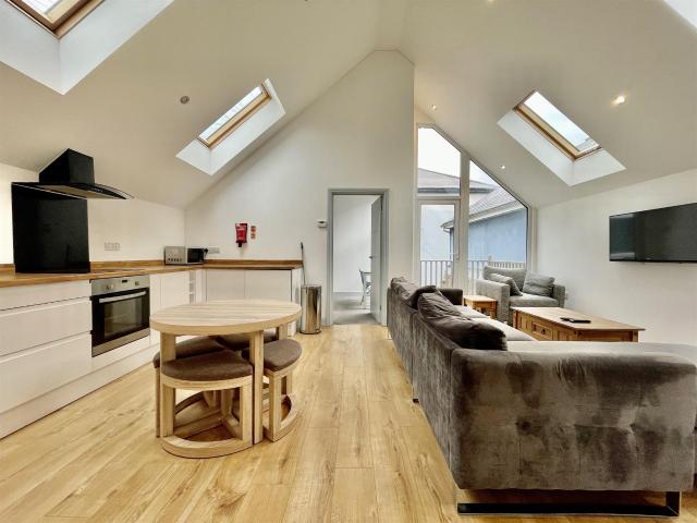 apartment for rent in Woodland Terrace Lane, Plymouth