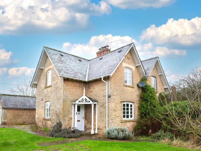 apartment for rent in Woodstock Oxfordshire OX20 1BL Park Road, Kiddington