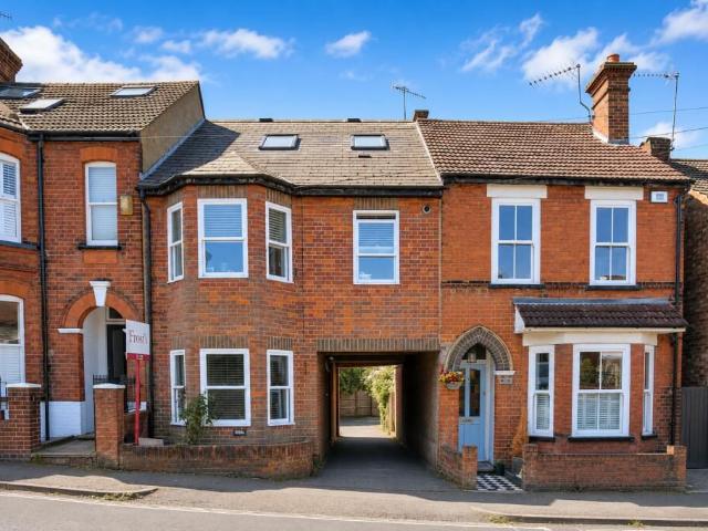 apartment for rent in Worley Road, AL3 5NN