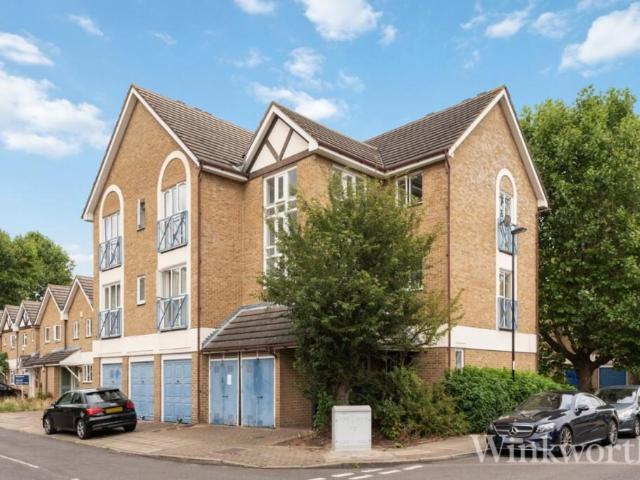 apartment for rent in Water Lane, SE14 5DN