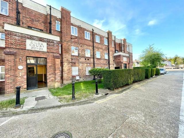 apartment for rent in Watford Way, NW7 2QL