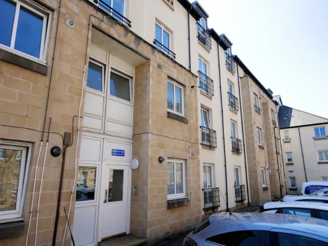 apartment for rent in Waverley Park Abbeyhill, Edinburgh