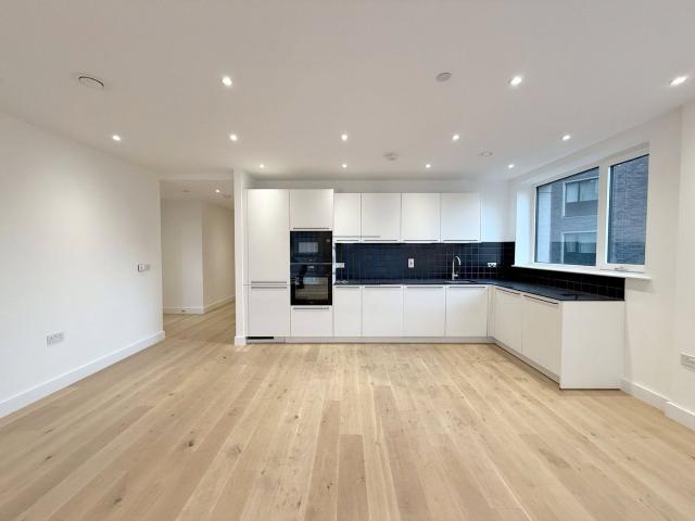 apartment for rent in Wayfare House South, 265 Poplar High Street, Blackwall Reach, E14 0WT