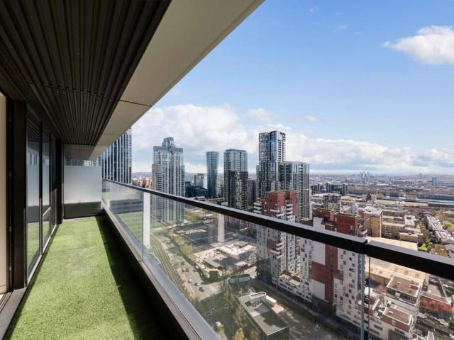 apartment for rent in Wards Place, E14 9DU