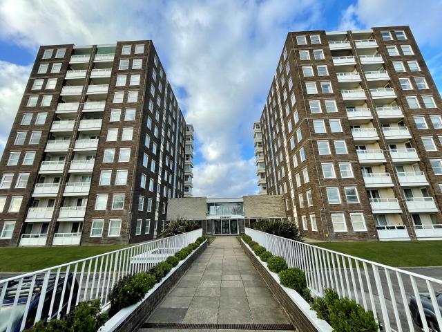 apartment for rent in West Parade, Worthing, Worthing
