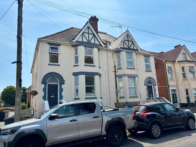 apartment for rent in Westby Road, Boscombe
